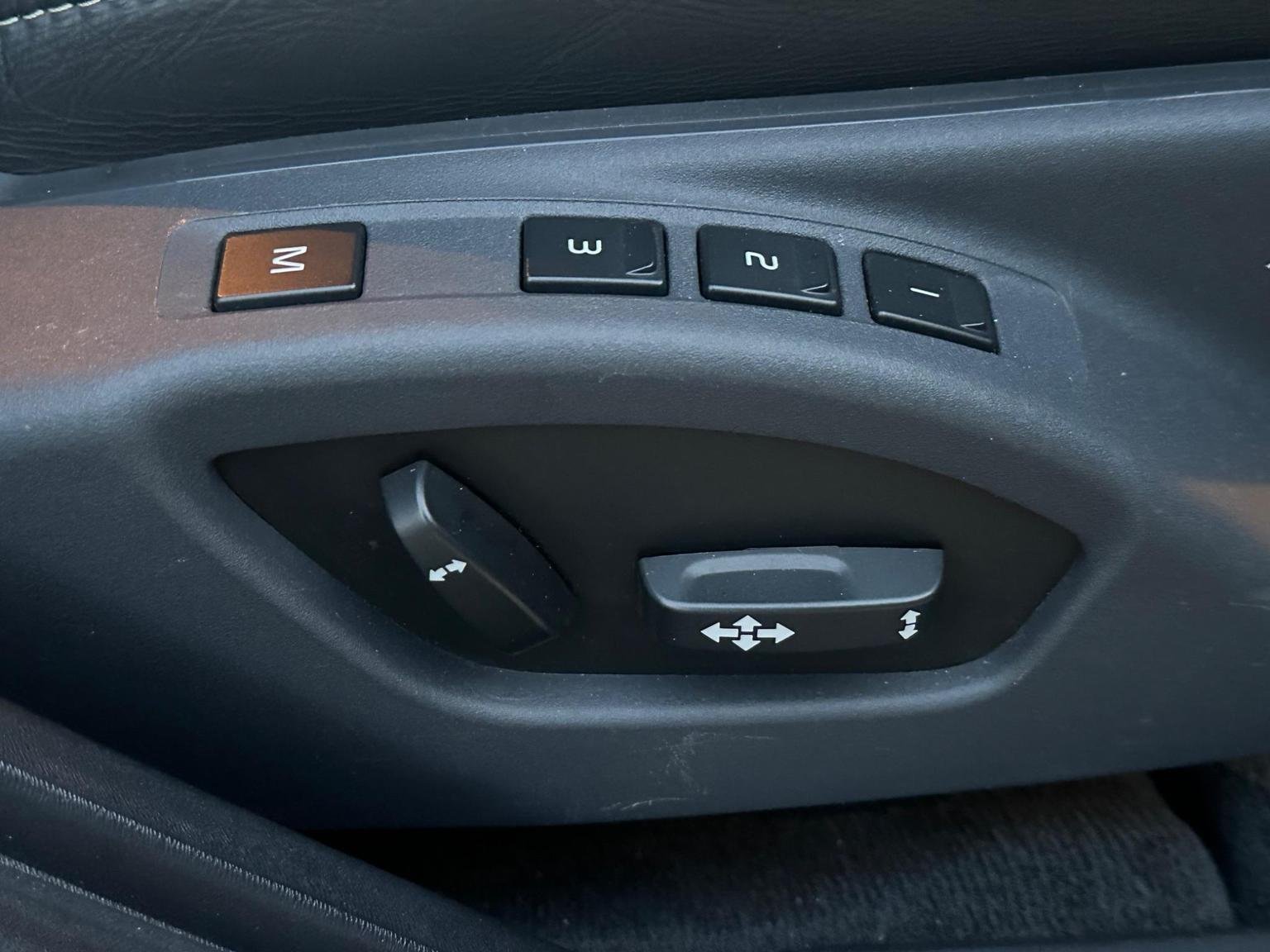 Used VOLVO V60 2016 Grey for sale - £8370 in Peterborough ...